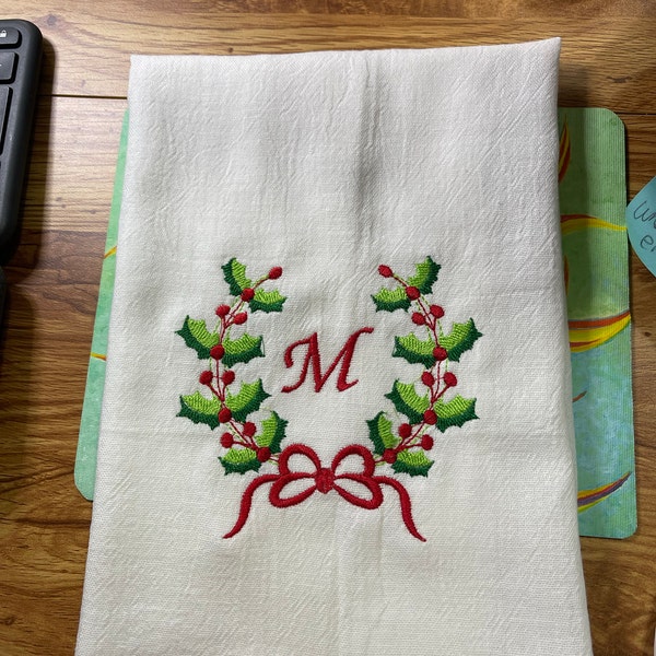 Christmas Mistletoe Monogram Embroidery Design (digital Download) - Etsy