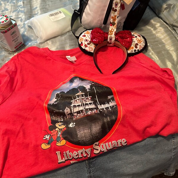 Kermit and Miss Piggy Retro Tee, Muppet Graduation Shirt, Funny Grad ...