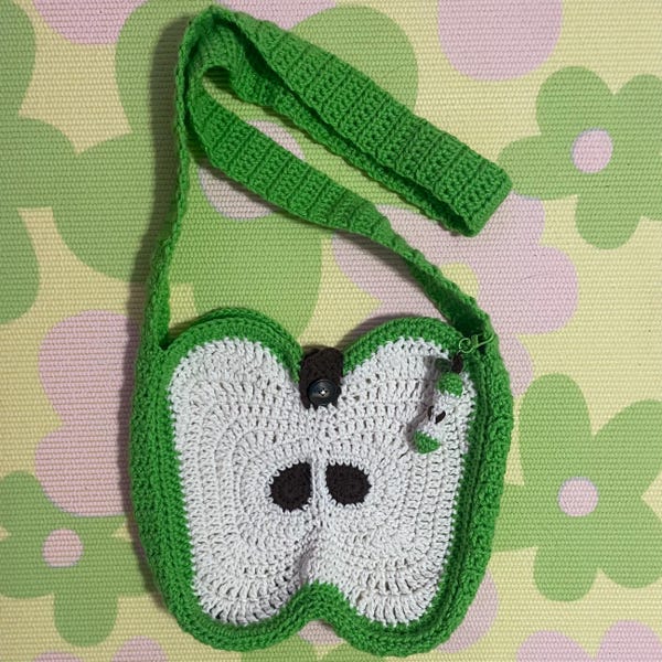 Crochet Apple Bag Pattern PDF Only- Crochet Bag Worm and Leaf, Fruit ...