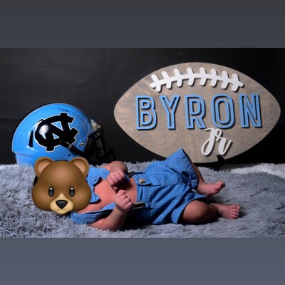 Football Name Sign 18-36 Diameter Round Sign Child - Etsy