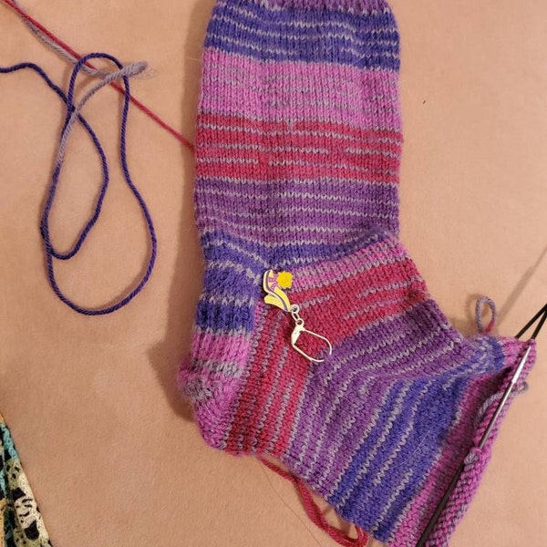 Vanilla Socks on Dpns PDF Pattern by Crazy Sock Lady Designs - Etsy