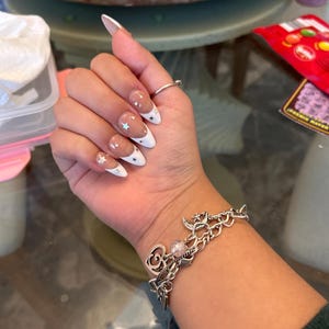 Coquette Style Downtown Girl Ins Nails Pretty Nails Premium Nails Salon ...