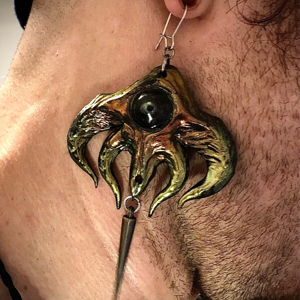 Red Eye Hand Sewn Recycled Leather Handbag With Spikes and Chain - Etsy