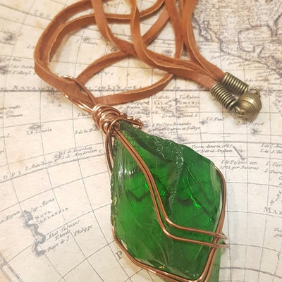 Merlin Green Andara With a Ethnic Cloth Necklace gold Rush Theme 18 ...