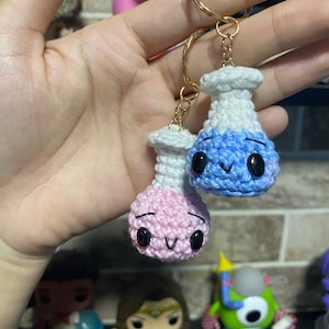 Erlenmeyer Round Flask Keychain Crochet PATTERN ONLY! PDF Download ...