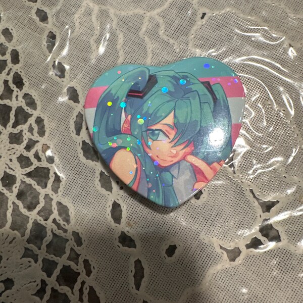 Miku Holographic Heart Buttons - Etsy