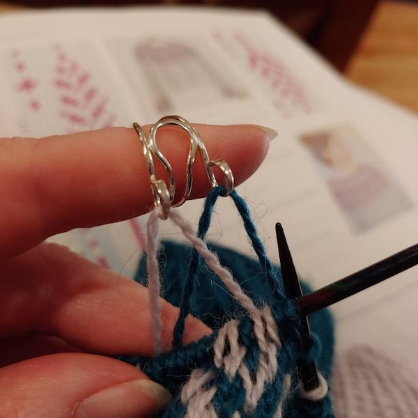 Double Yarn Guide Ring - Silver Crochet / Knitting Tension Ring - Etsy