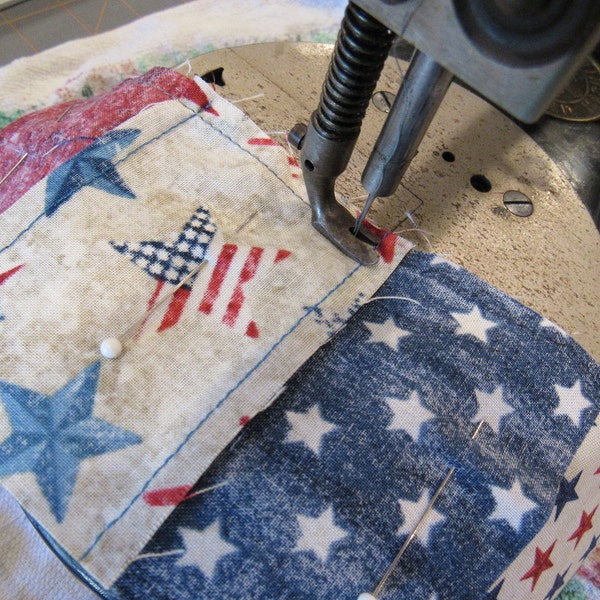 5 X Sewing Machine Bobbins for Vintage Harris, Defiance & New Home ...