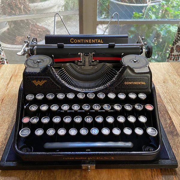 Beautiful Rare GREEN 1955 Alpina SK24 Typewriter - Working - Design ...