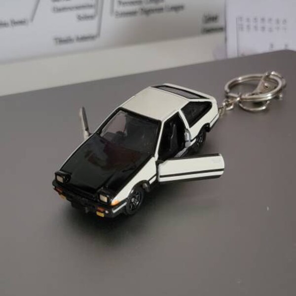 Toyota Corolla AE86 Keychain (free Gift Box) - Etsy