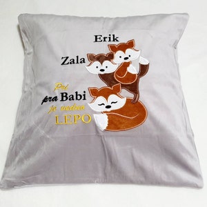 Stack of Foxes, Stack of Wild Fox Animals, 3 Foxes Family Machine ...