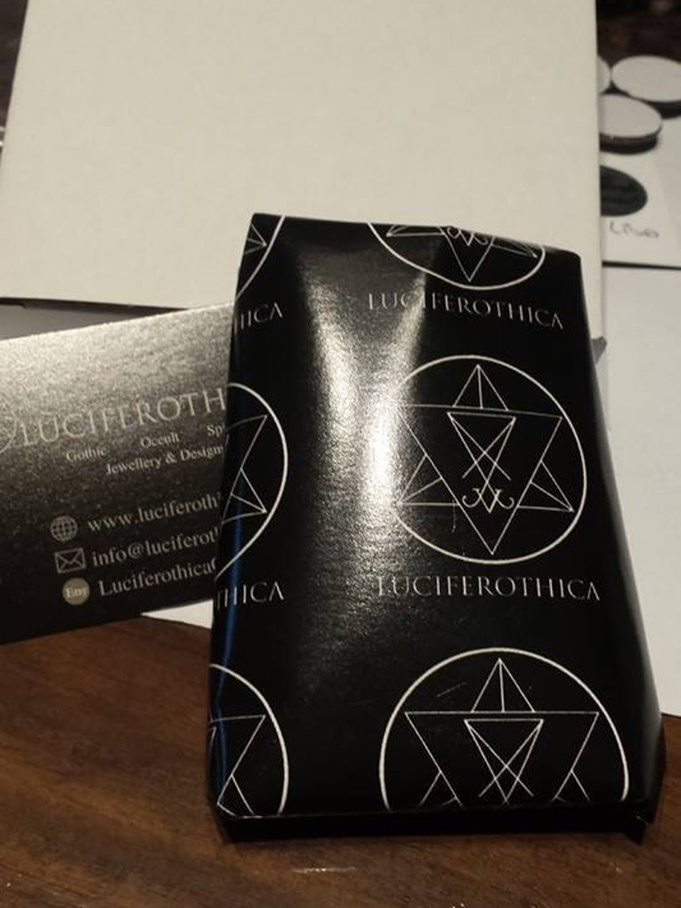 Eye of The Freak Halskette - Freaky Gothic Halloween Halskette Auge des ...