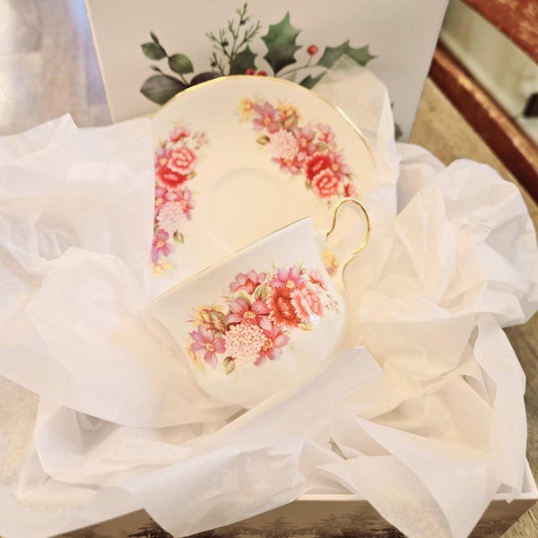Vintage Queen Anne Bone China Rose Teacup and Saucer Set - Etsy
