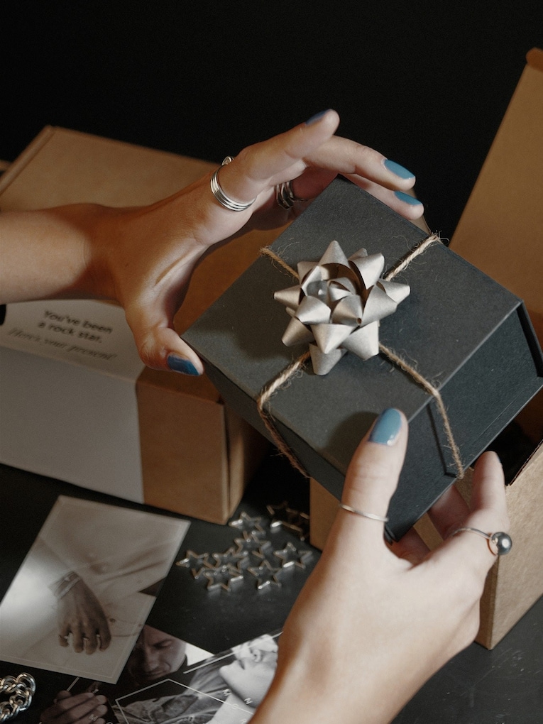 Chained Rings Gold, Double Chain Handcuff Rings, Gold Plated Knuckle ...