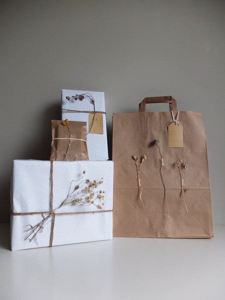 Botanical Weaving Kit | DIY Loom, Natural Fibers, Redouté Illustration ...