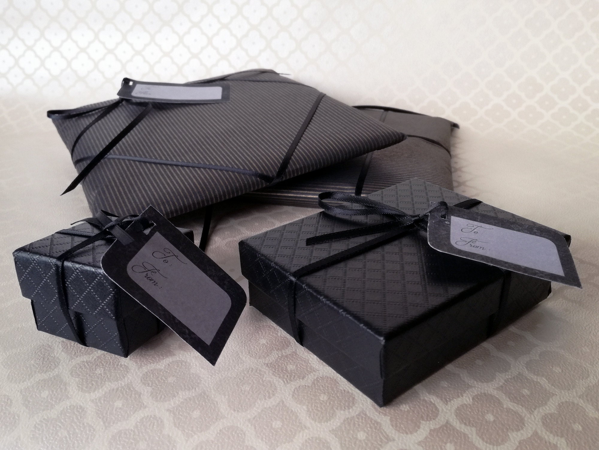 Poly Heart Choker. Polyamorous Symbol Collar. LGBTQ Jewellery. - Etsy