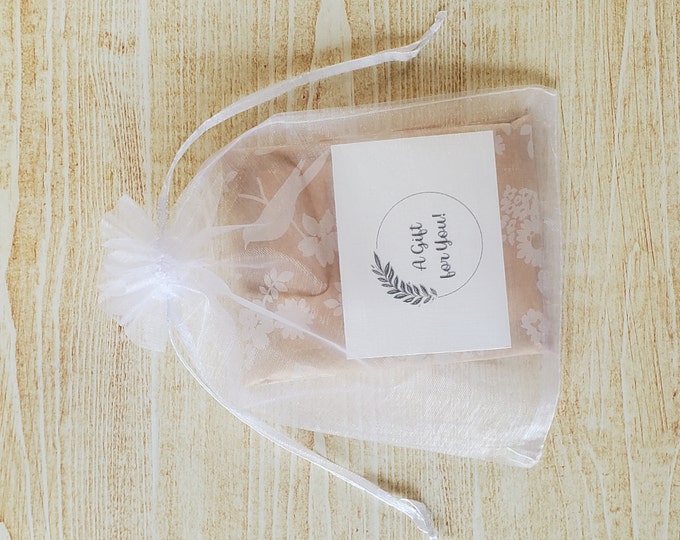 Small Bead Bracelet Stack Stretch Bracelet Set for Women Dainty ...