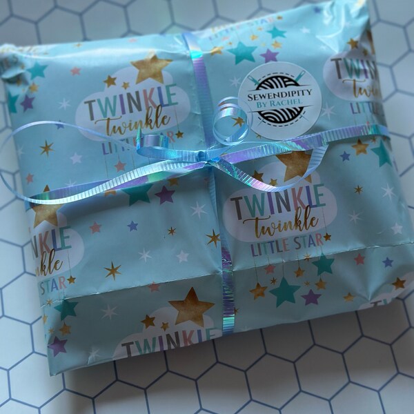 Baby Bib - Cocomelon - JJ & Friends (lemon) - Etsy