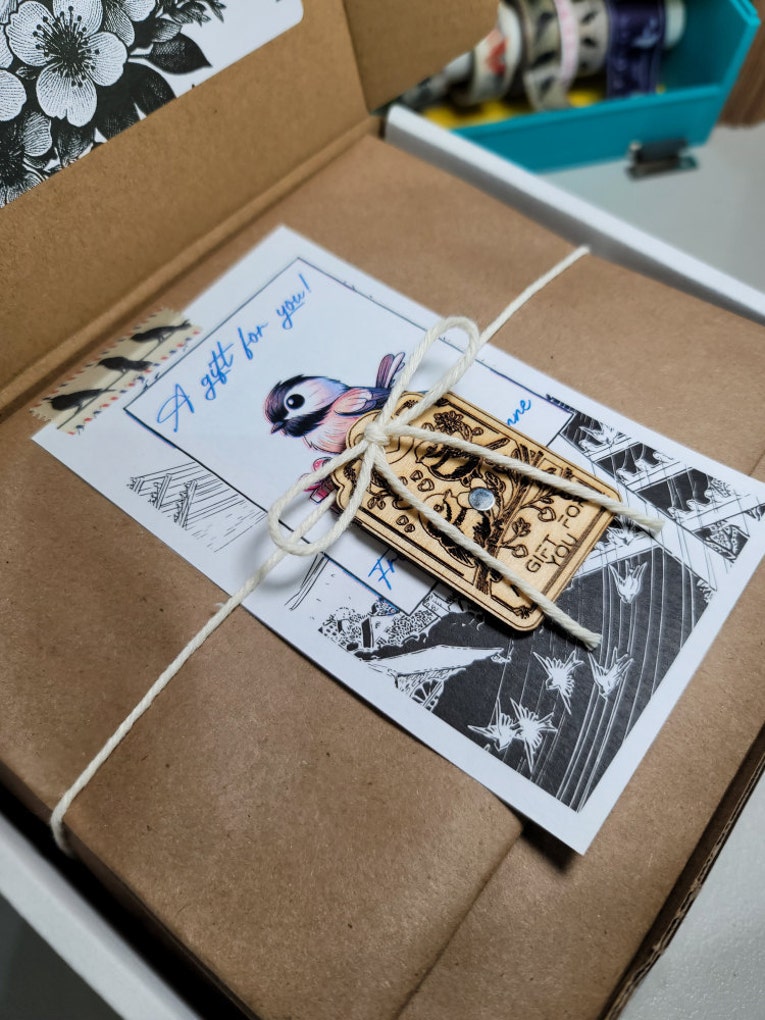 3D Printed Triangle Window Bird Feeder - Portland Made - Etsy