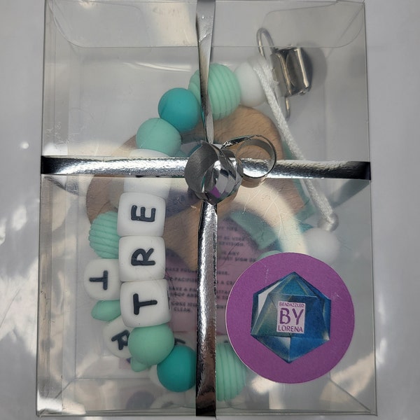 Personalied Christmas Keyrings/zip Charm - Etsy UK