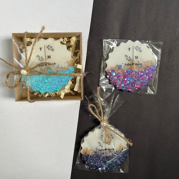 Personalized Glitter Pen and Bookmark Set: Handmade Resin Stationery - Etsy
