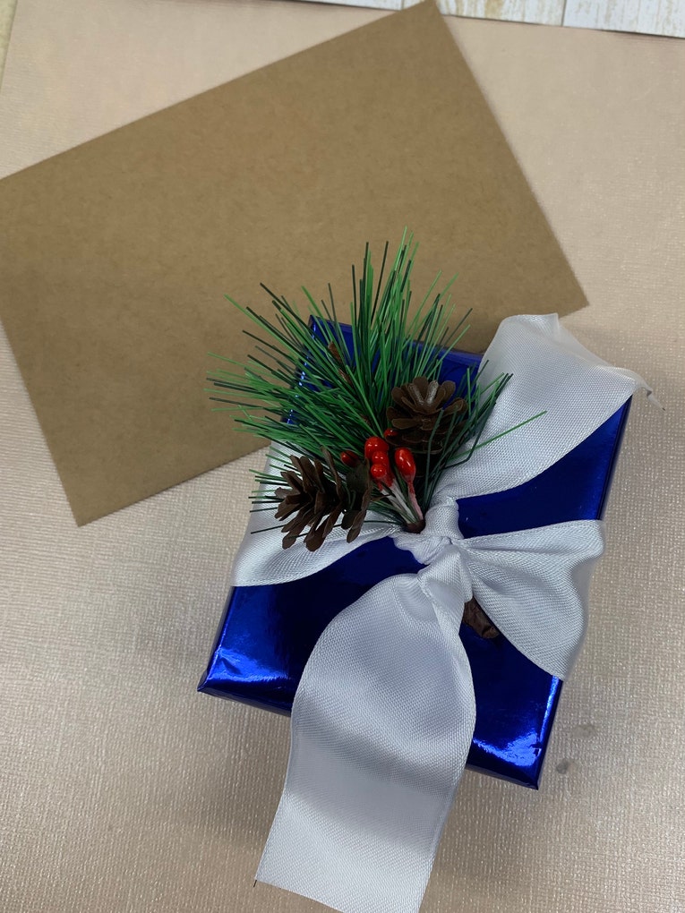 Oval Emerald Green Engagement Ring Yellow Gold Dome Shape Emerald Ring ...