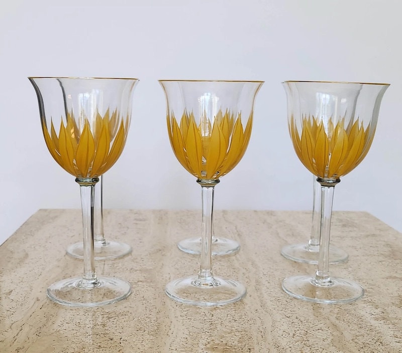 The 10 Best Wine Glasses To Add To Your Home Bar Etsy