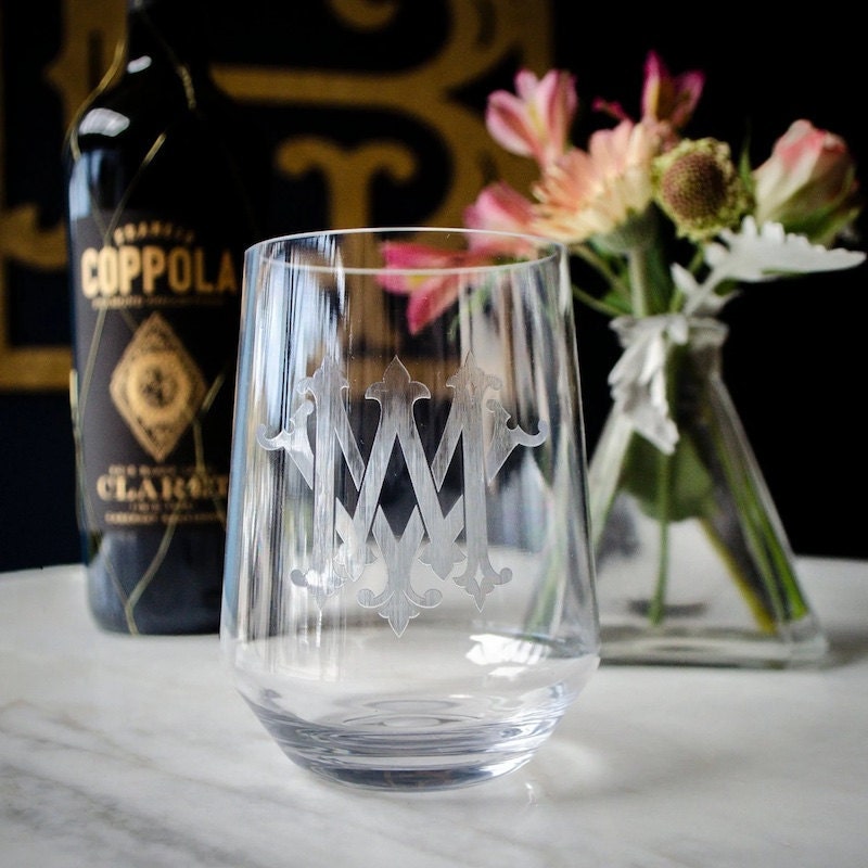 The 10 Best Wine Glasses To Add To Your Home Bar | Etsy