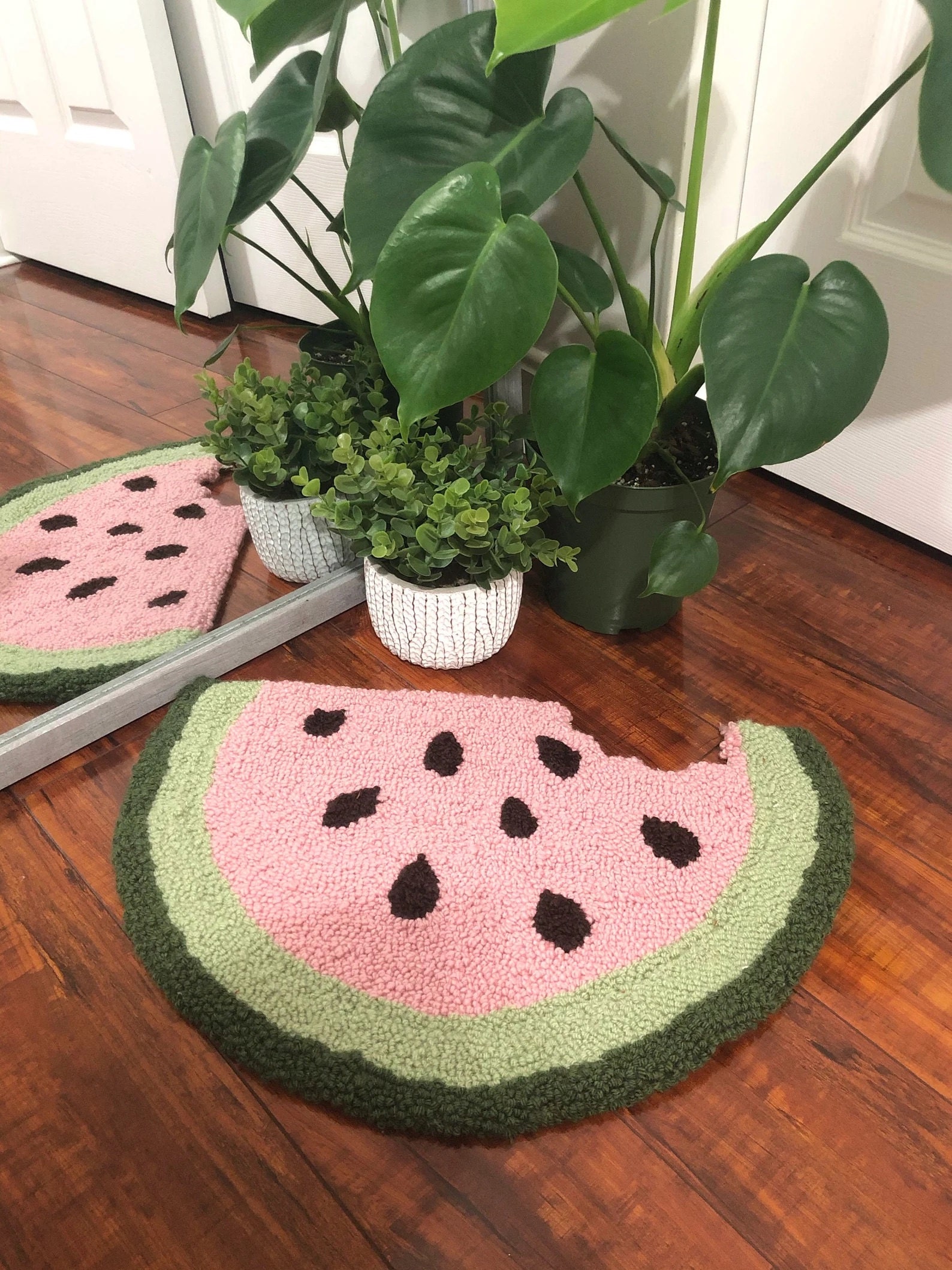 17 Best Rugs To Decorate Your Home | Etsy