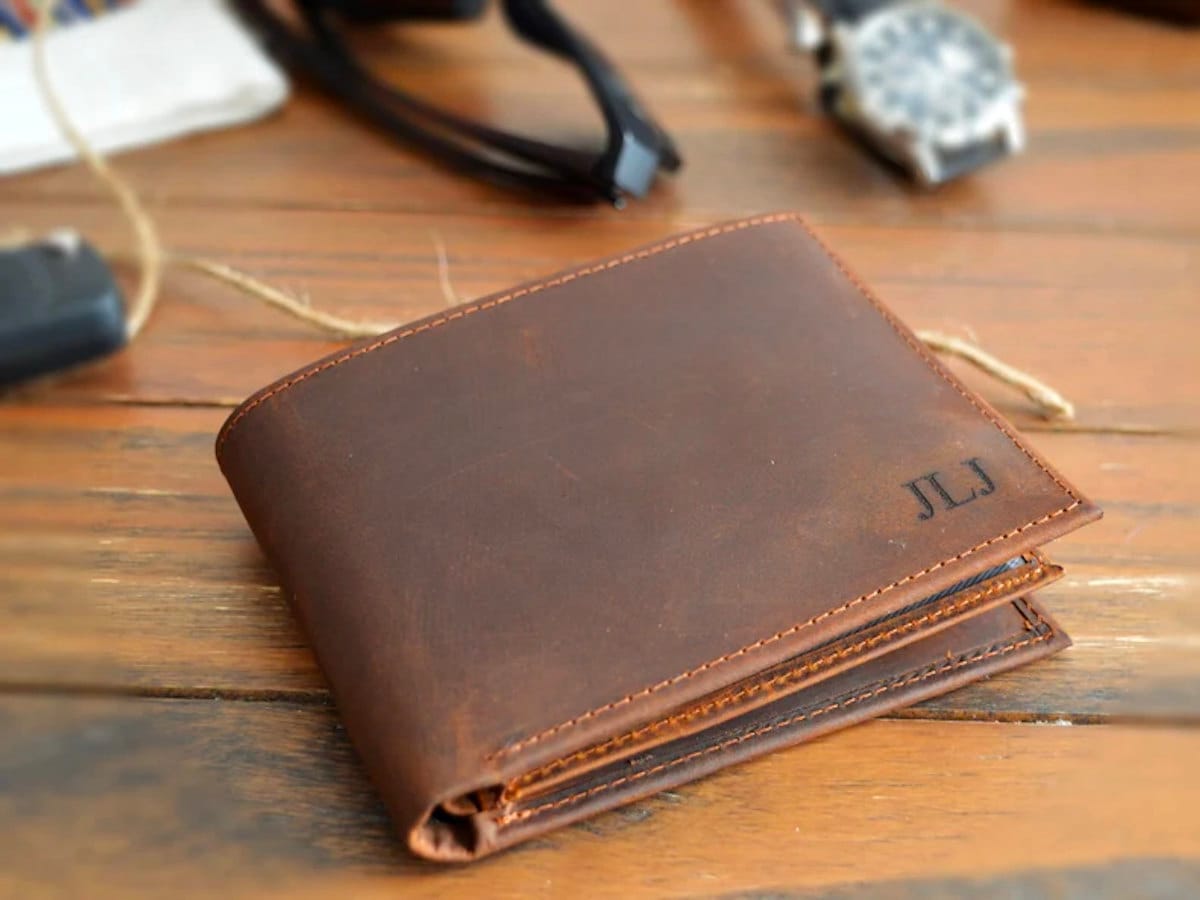 19 Best Wallets to Organize Your Essentials 2023 | Etsy