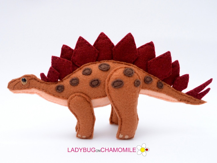 LADYBUGonCHAMOMILE - EXCLUSIVE HANDMADE FELT TOYS, ORNAMENTS, MAGNETS ...