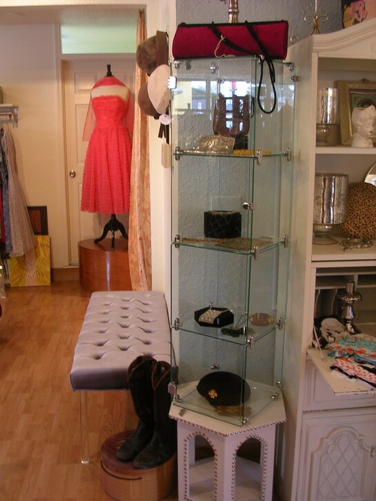 TheVaultVintage - Etsy