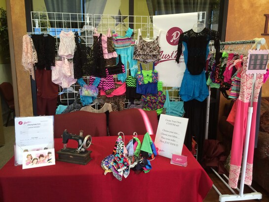 JustDanceCustoms - Etsy