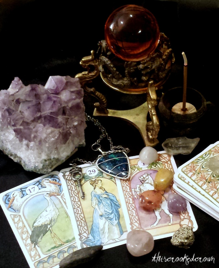 thiscrookedcrown - Etsy