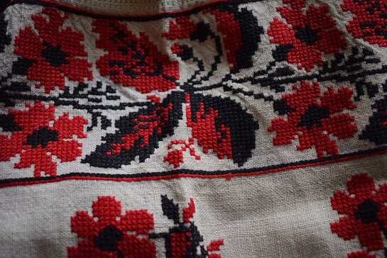 FocusedOnVintage - Etsy