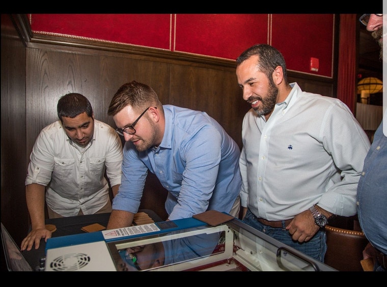 Custimizeit (by Tim Tefft) - Etsy