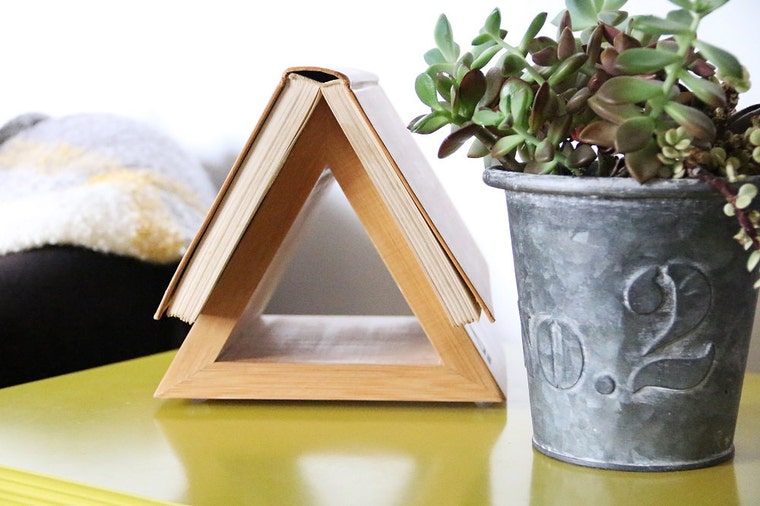 BookmarkBookHolder - Etsy