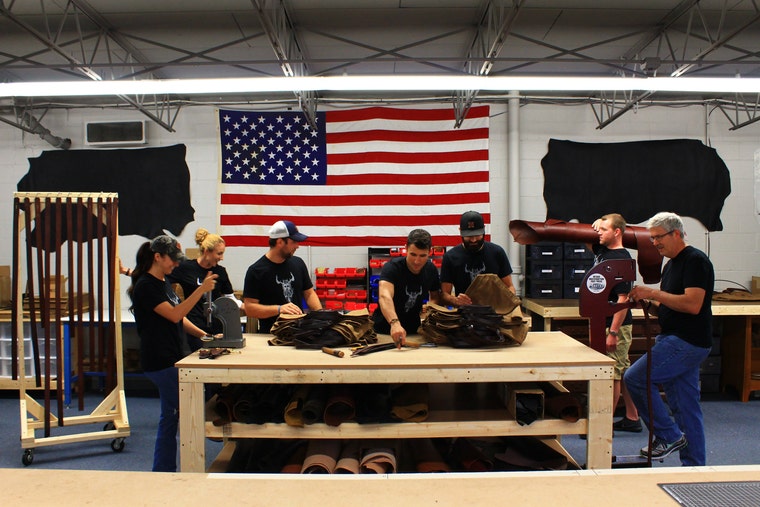 AmericanBenchCraft - Etsy
