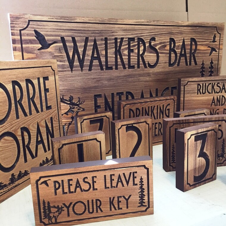 BenchmarkSignsGifts - Etsy