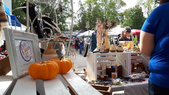 BluePepperVintage - Etsy Canada