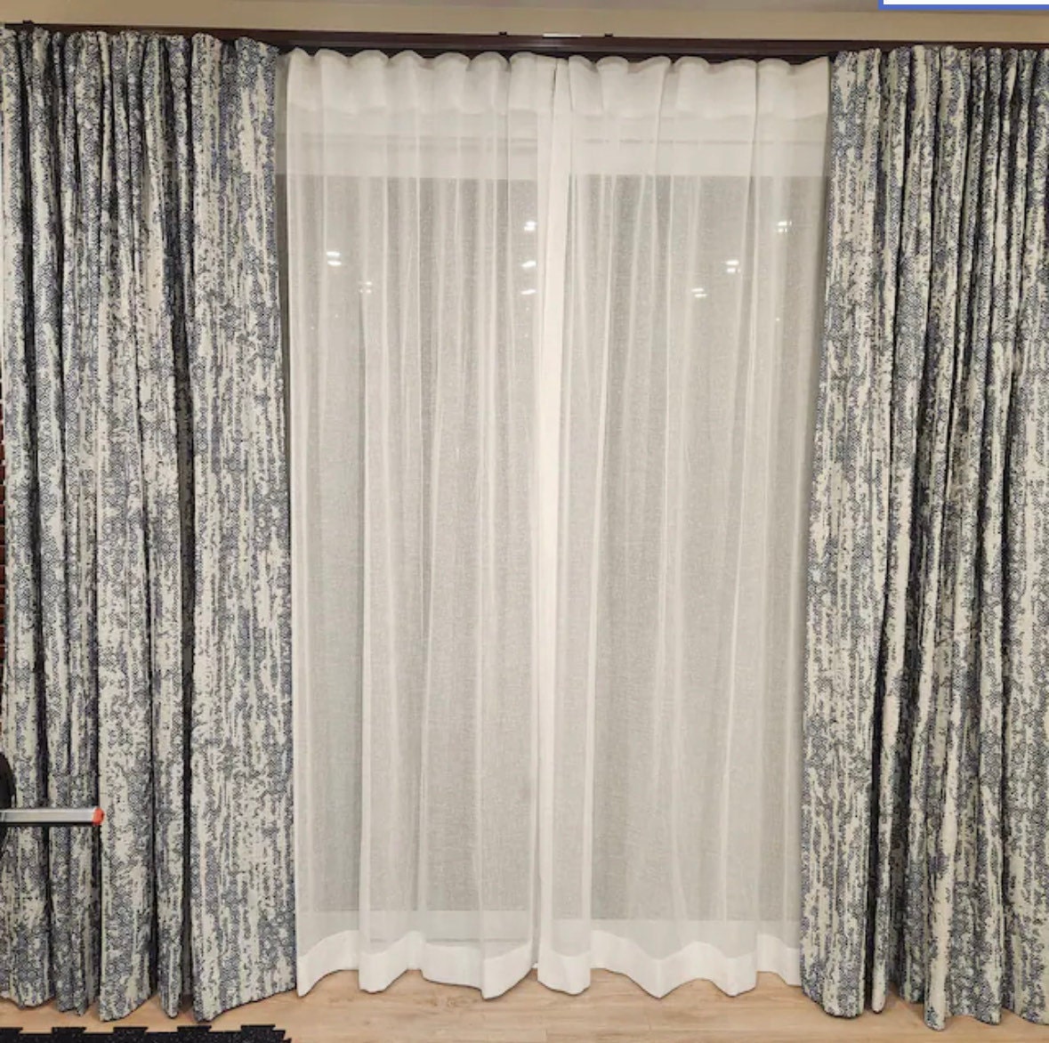 LUXFABRIC TEXTILE CURTAINS & DRAPERY