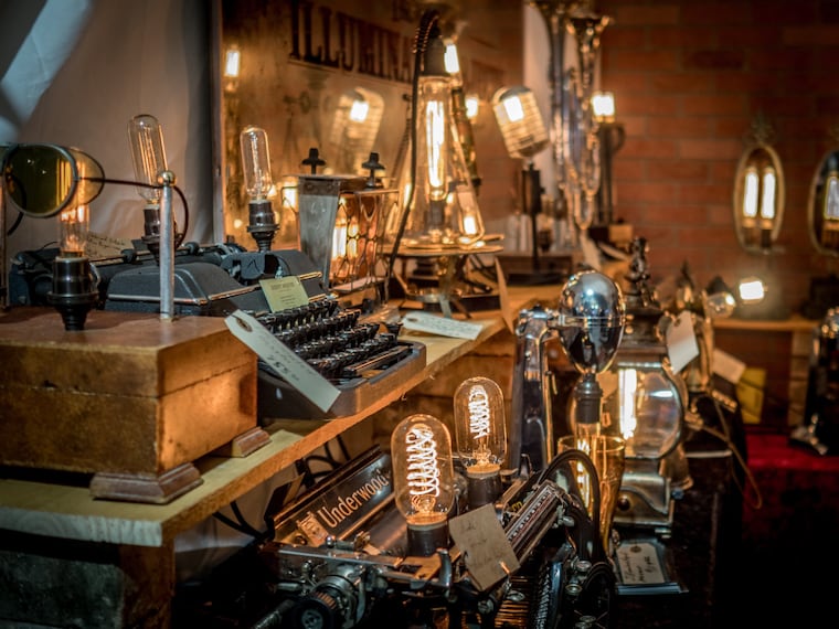 IlluminatedObjects - Etsy