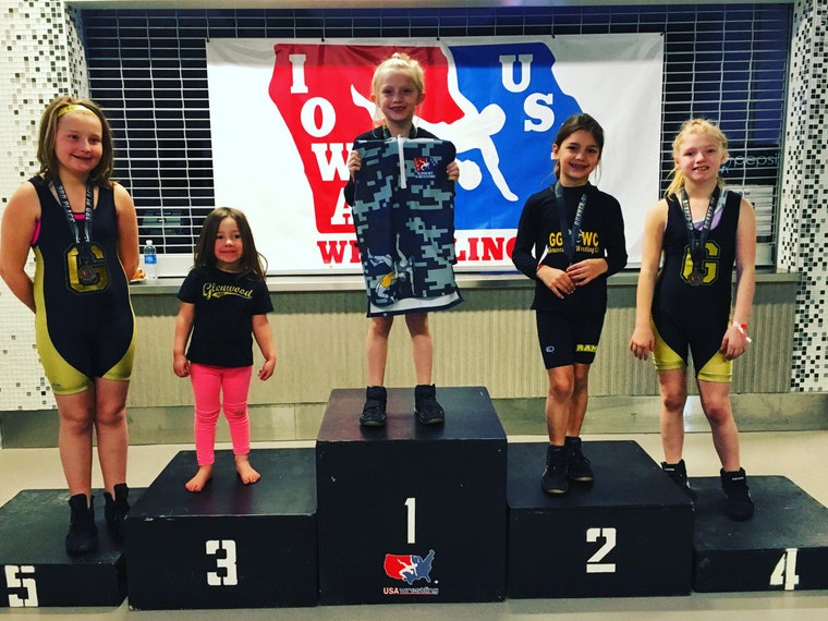 WrestlerChick - Etsy