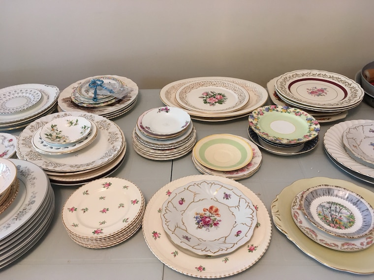 PrettyPlatesDesign - Etsy Canada