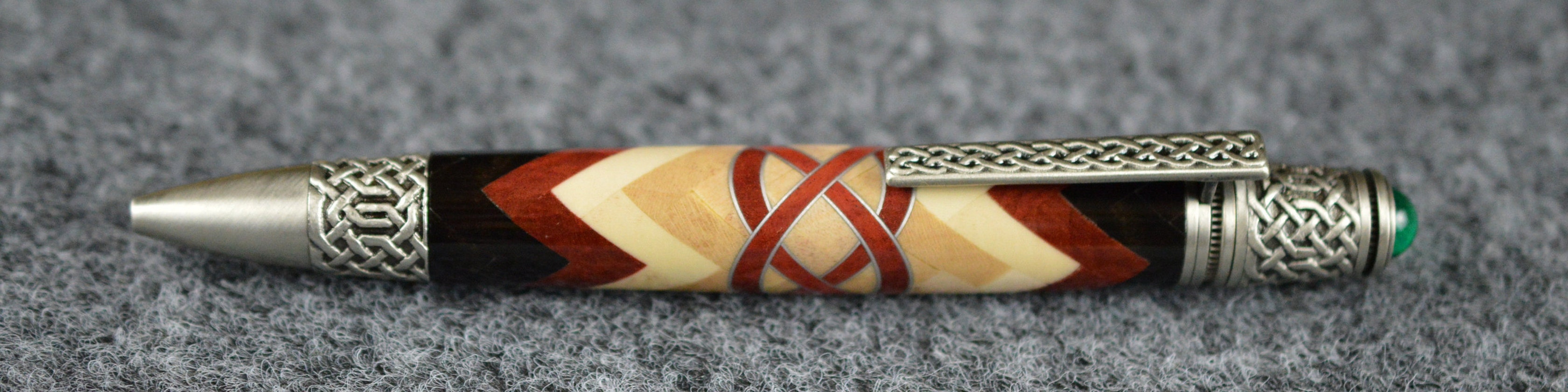 Pensbykstrauss--- Beautiful Pens Handcrafted One at a Time