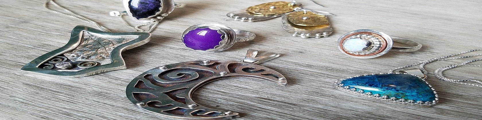 GildedHeartDesigns | Etsy