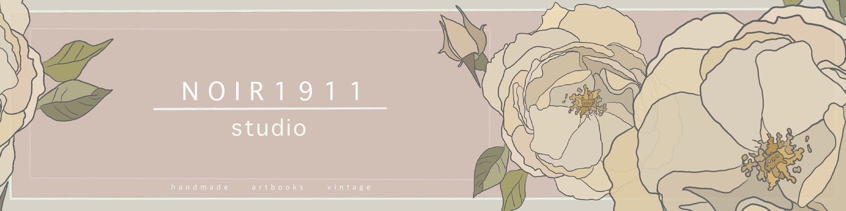 Vintage style handmade books notebooks diaries. by Noir1911Studio