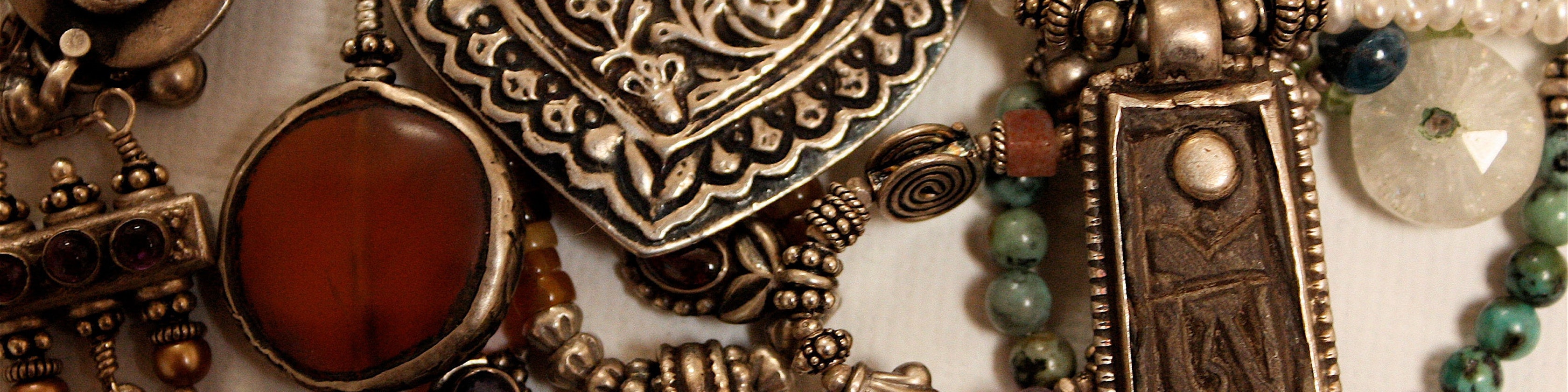 sacredadornmentsshop - Etsy