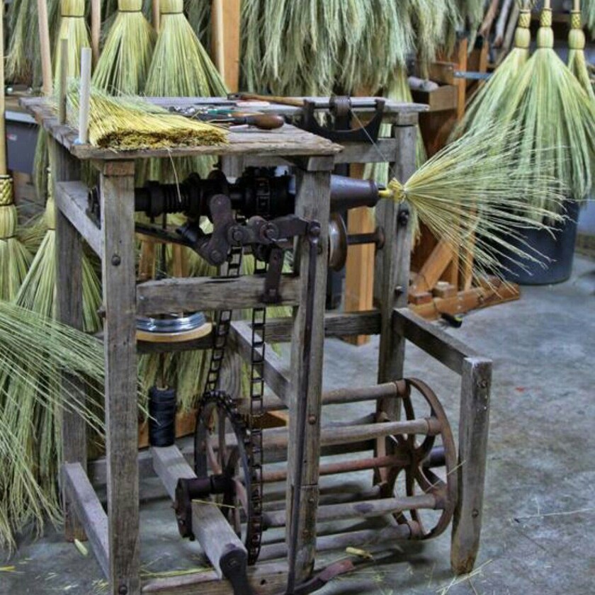 AmericanBroomShop - Etsy