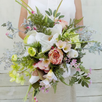 Wedding flowers bridal bouquet & accessories by Facaldoflowers